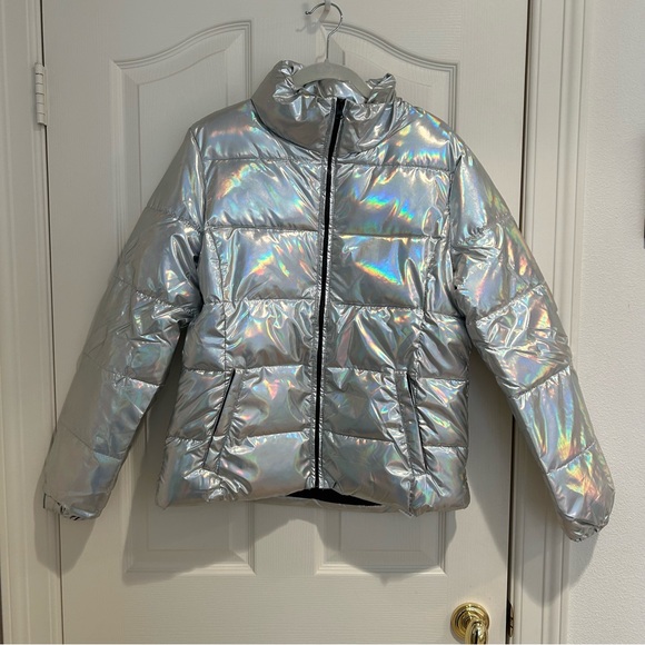 Forever 21 | Jackets & Coats | Holographic Silver Apres Ski Puffer ...